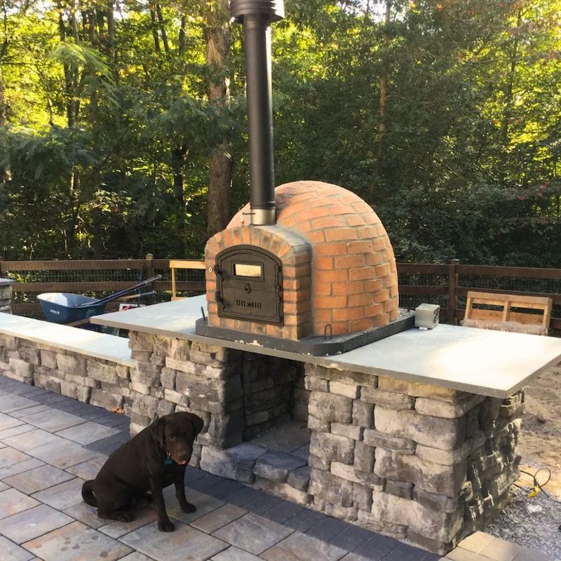 Brick Pizza Oven with Rustic Finish | Authentic Pizza Oven - Patio ...